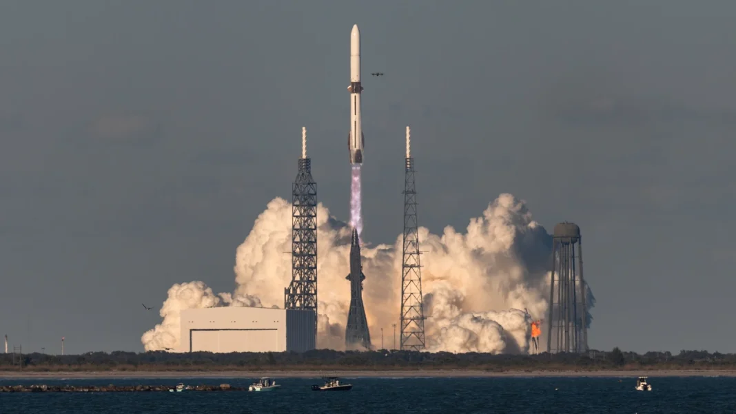 Blue Origin's New Glenn launches satellites headed to Mars - Jowhar ...